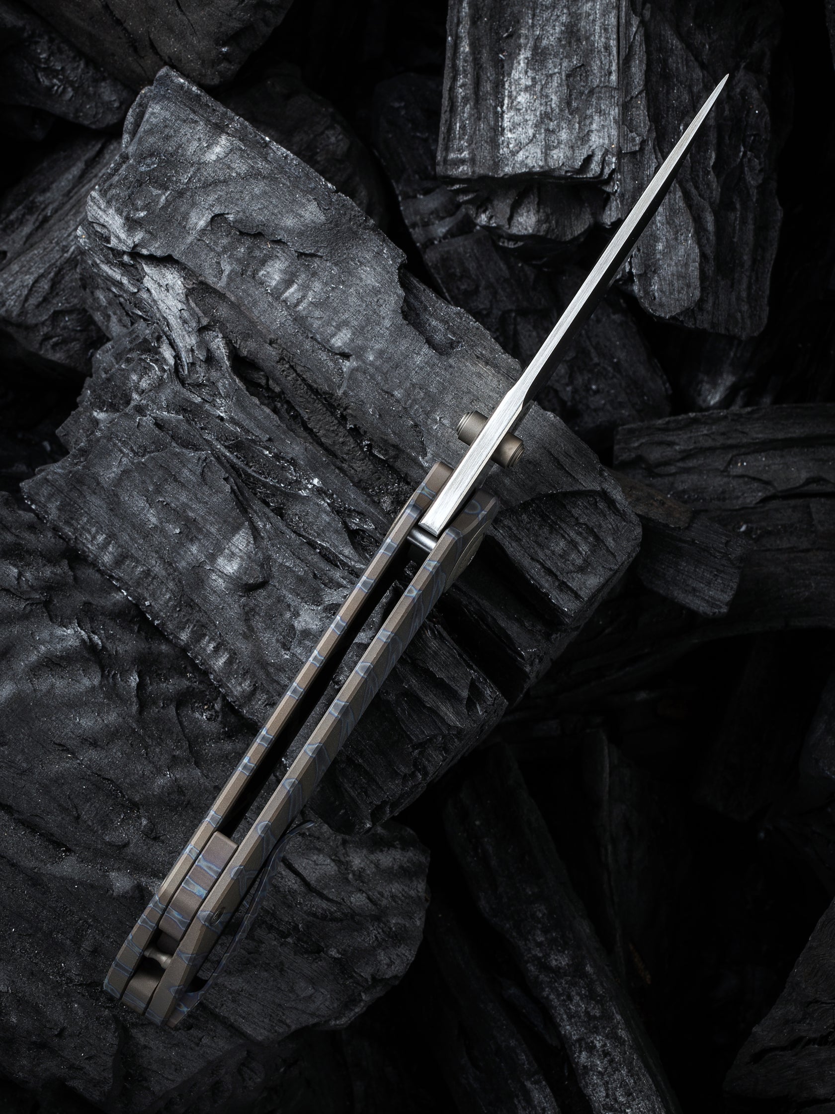 WE Thug XL 3.35" CPM 20CV Tiger Stripe Flamed Titanium Folding Knife b ...